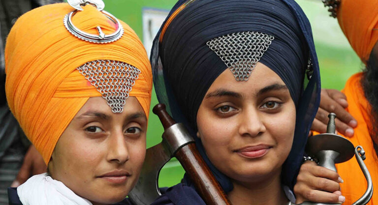 Celebrating the Spirit of Hola Mohalla in Anandpur Sahib: A Journey ...